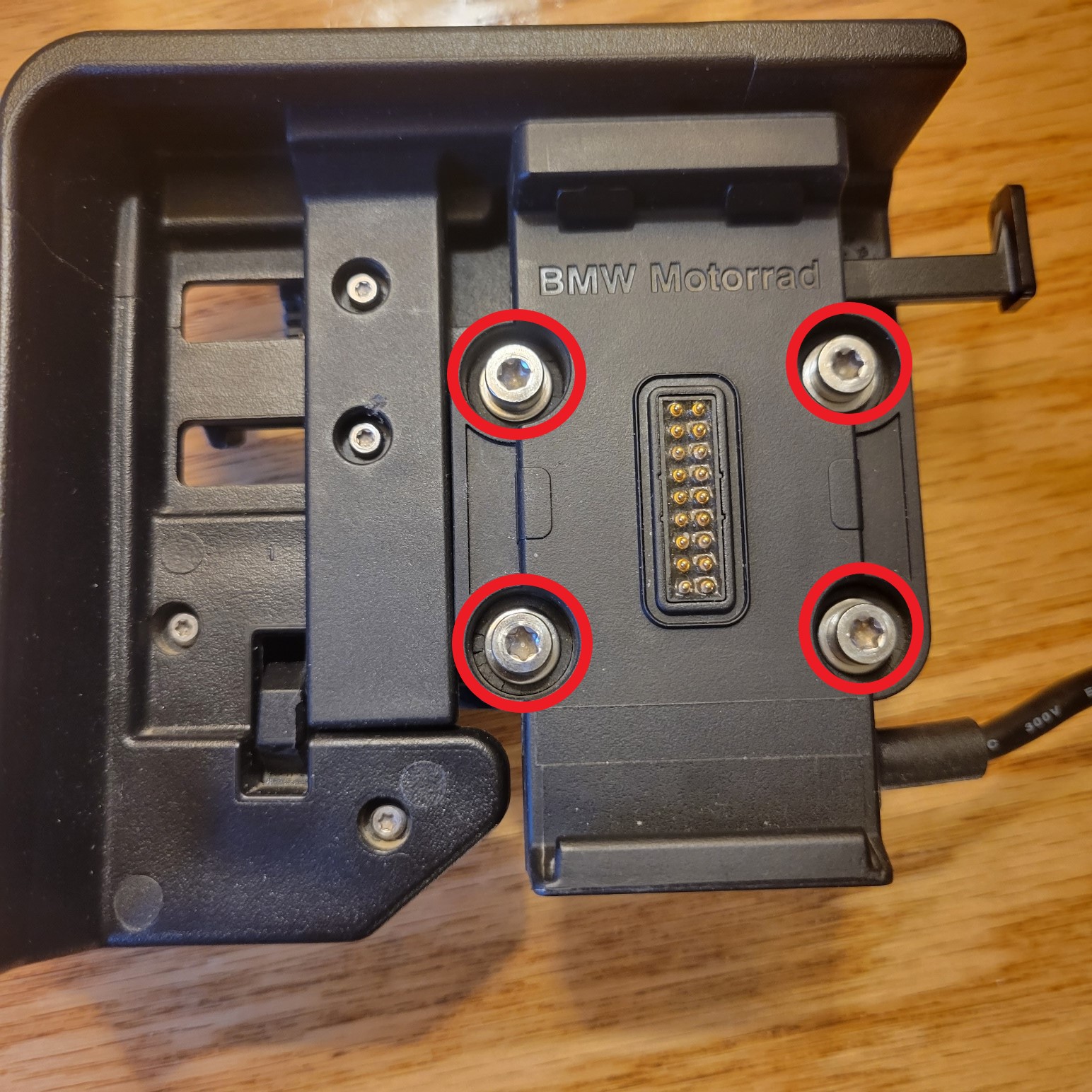 Instructions: Zumo XT/XT2 to BMW NAV V/VI Locking Base Adapter – The ...