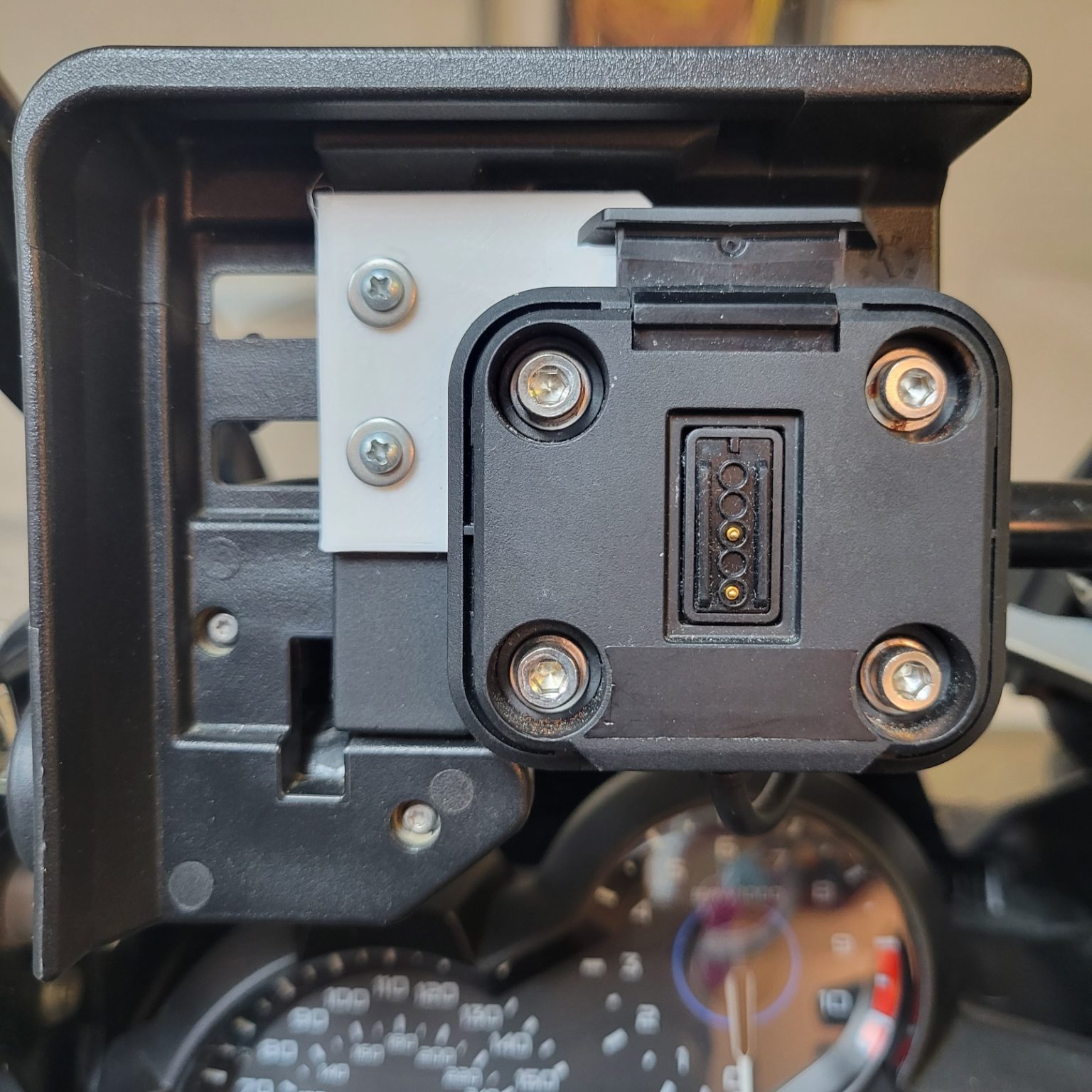 Instructions: Zumo XT/XT2 to BMW NAV V/VI Locking Base Adapter – The ...