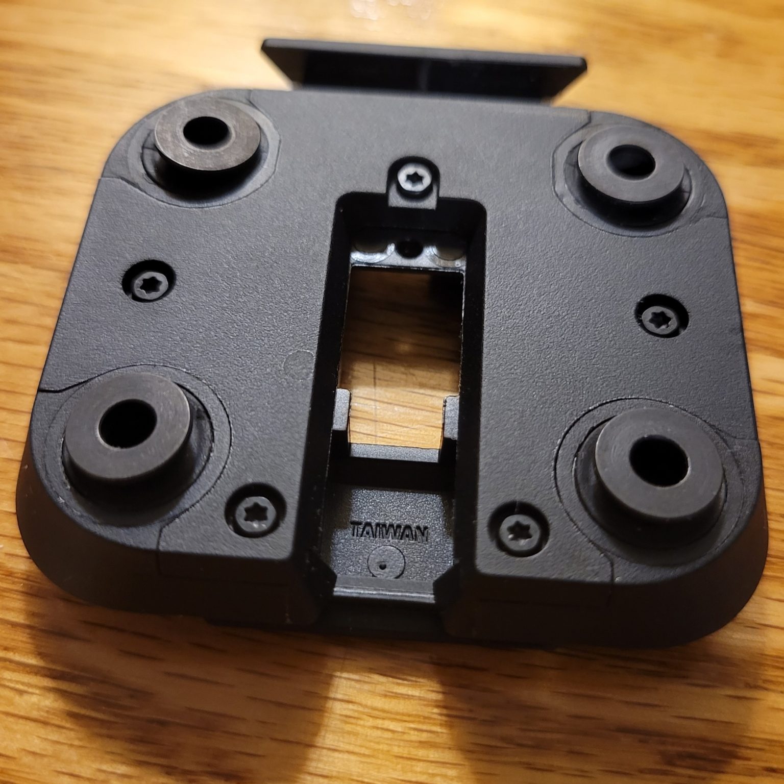 Instructions: Zumo XT/XT2 to BMW NAV V/VI Locking Base Adapter – The ...